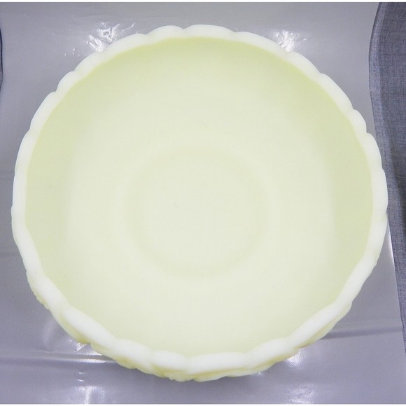 Fenton | Accents | Fenton Custard Satin Glass Water Lily Pattern ...